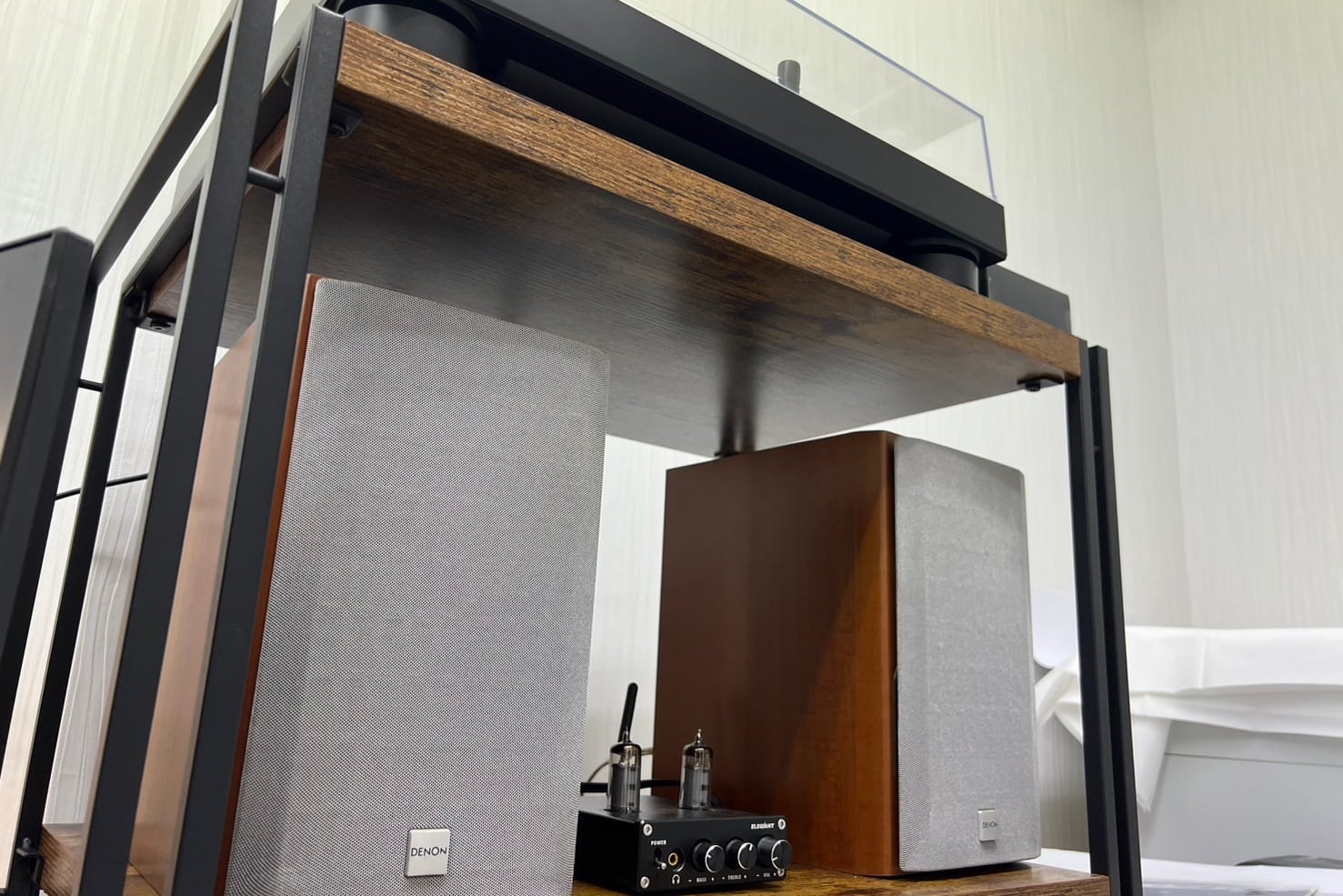 レコードプレーヤーを導入しました。 | 多摩川行政書士事務所のブログ